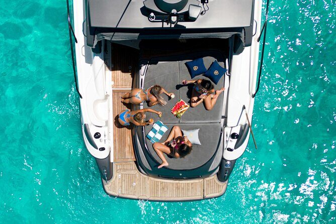 All Inclusive Cancun: Coast & Fun 4 hrs Luxury Yacht 50' Cranchi - FAQ