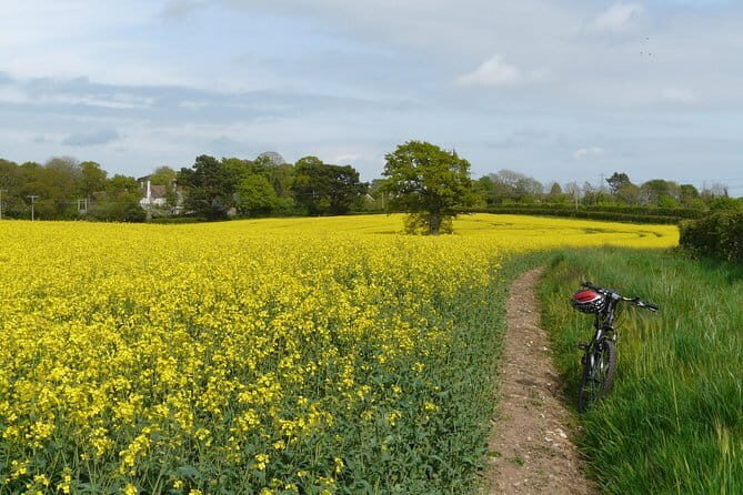 All Inclusive Cycling trip to the Teeth Mountain from Khajuraho - FAQs