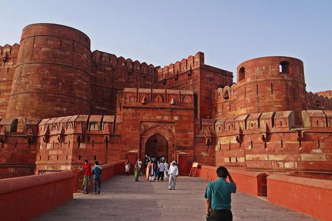 All Inclusive Day Trip to Taj Mahal from Delhi by Express Train - The Sum Up