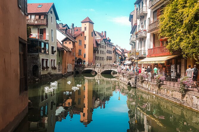 All Inclusive Food Tour of Annecy Old Town With Local Guide - Pricing and Booking Details