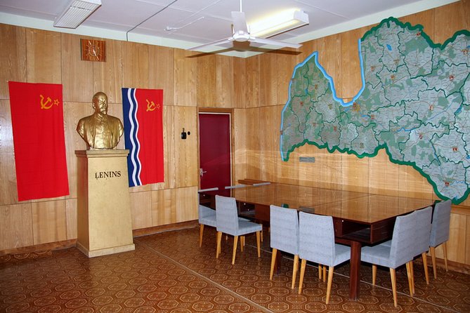 All Inclusive Honest History Tour - raii, Csis, Lgatne, Sigulda - The Sum Up