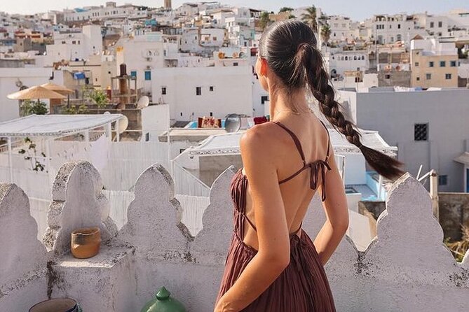 All-Inclusive Luxury Day Trip From Tarifa to Tangier - Guides and Personalization