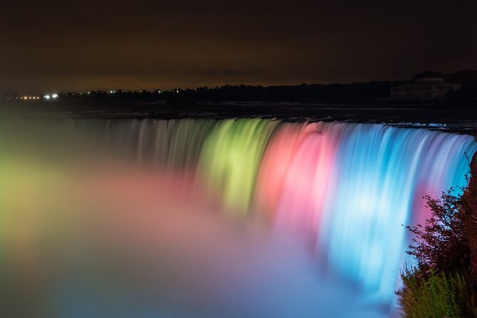 All inclusive Niagara Falls Day/Night Illumination Tour & Boat - FAQs