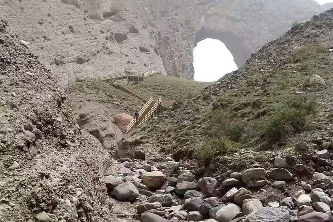 All Inclusive Private Day Trip to Shipton's Arch from Kashgar - Key Points