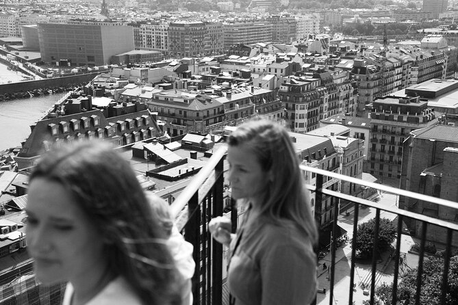 All Inclusive Private Family Photoshoot in San Sebastian - Why This Experience Stands Out