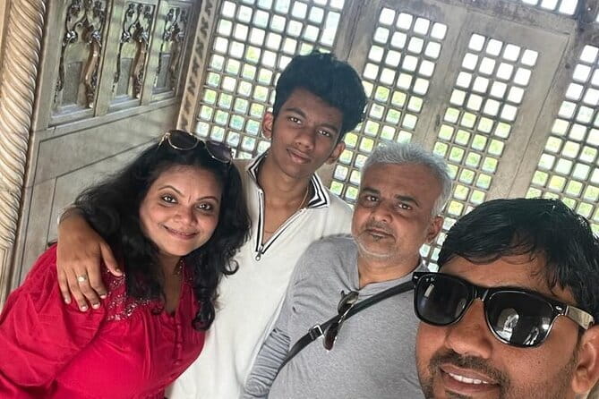 All-Inclusive Private Tour From Delhi To The Taj Mahal - Itinerary Breakdown: What to Expect