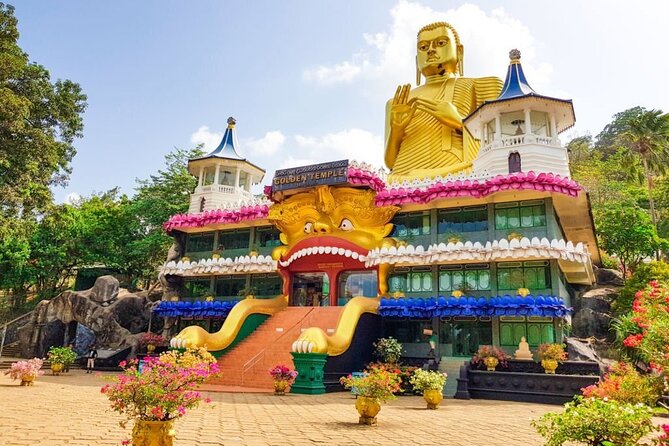 All Inclusive Sigiriya and Dambulla Private Day Tour from Colombo - FAQs