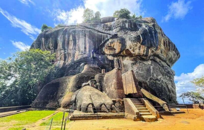 All-inclusive Sigiriya Fortress and Wildlife Safari - Exploring Sigiriya: A Marvel of Ancient Engineering and Art