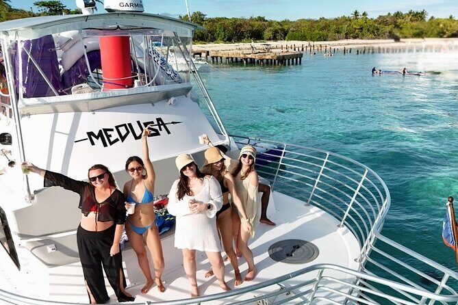 All Inclusive Snorkel and Slide Boat Tour: Icacos or Vieques - Who Will Love This Tour?