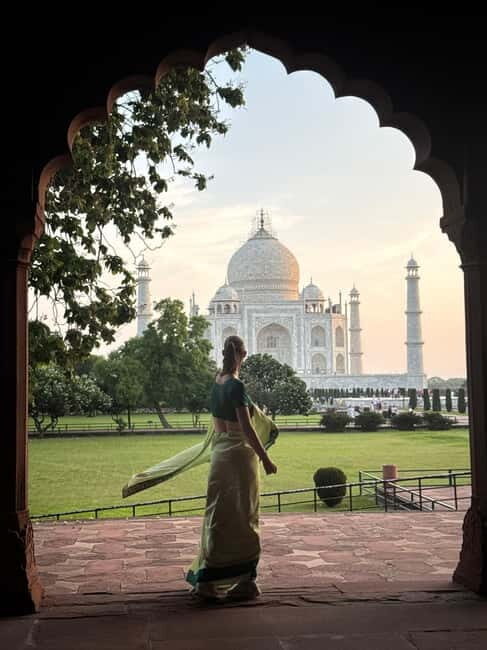 All Inclusive Taj Mahal & Agra Fort Tour From New Delhi - Practical Tips for Travelers