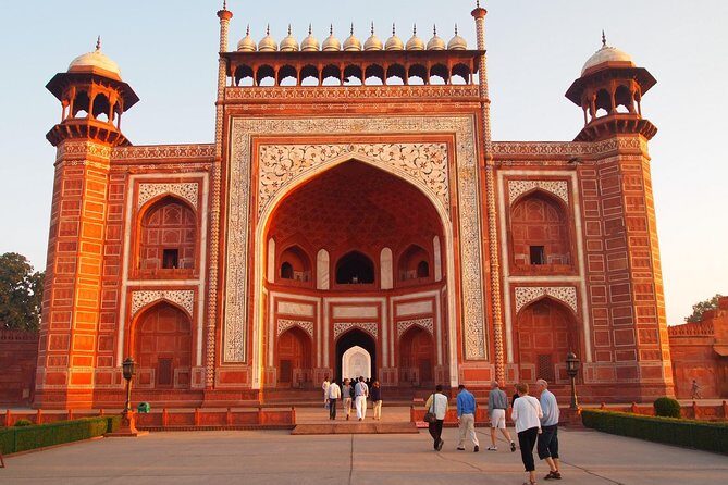 All Inclusive Taj Mahal Agra Overnight Tour from Delhi - FAQs