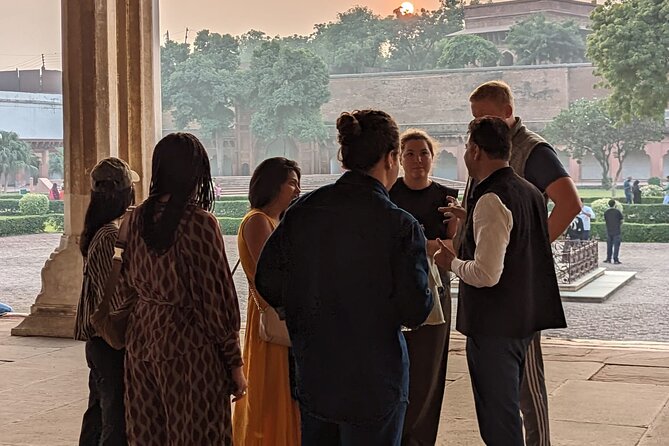 All Inclusive- Taj Mahal and Agra Tour from Delhi Superfast Train - FAQ