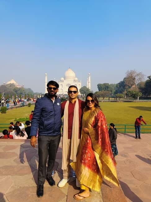 All Inclusive Taj Mahal Day Tour by Fastest Train From Delhi - Authentic Experiences and What Travelers Say
