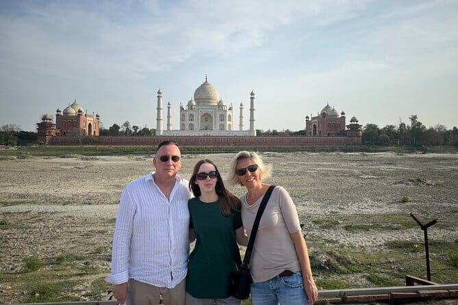 All Inclusive - Taj Mahal, Fort, Baby Taj Tour from Delhi by Car - FAQ