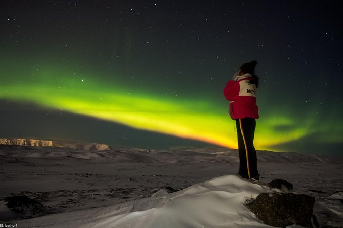 All-Inclusive Very Small Group Northern Lights With Photographs - Memorable Customer Experiences