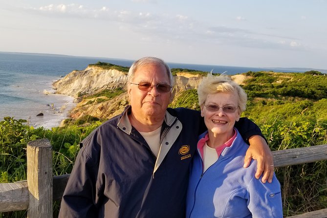 All Island Bus Tour - The Sum Up: Who Gains the Most from This Tour?