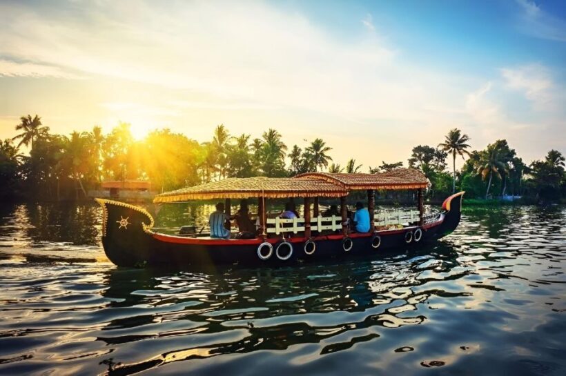 Alleppey Shikara boat ride - The Itinerary: What to Expect from Start to Finish