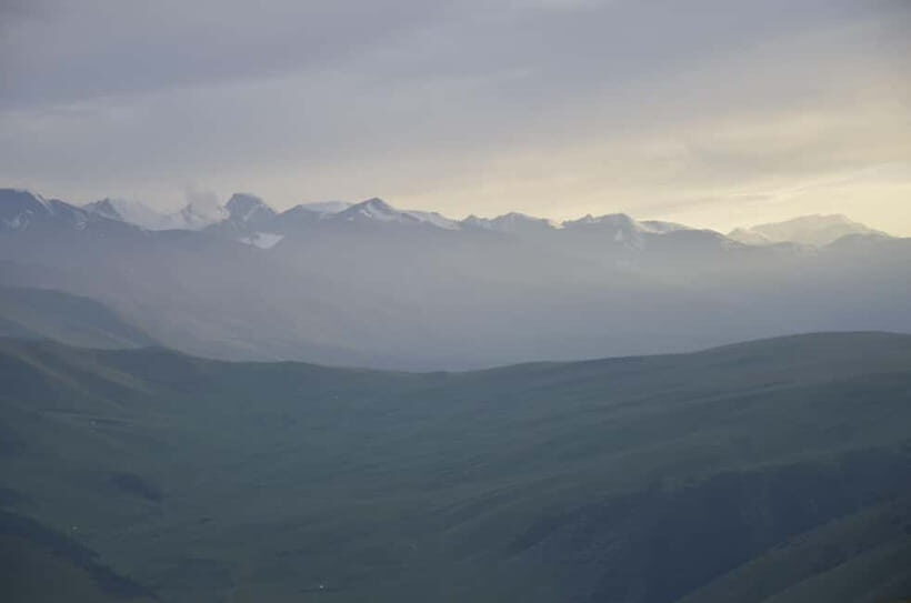 Almaty: Assy Plateau Stargazing Tour with Dinner & Hookah - Relaxation with Hookah and Cultural Insights