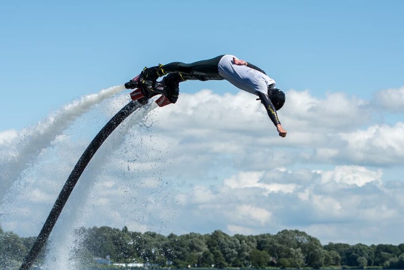 Alphen aan den Rijn: 15-Minute Flyboard Experience - Who Will Enjoy This Experience?