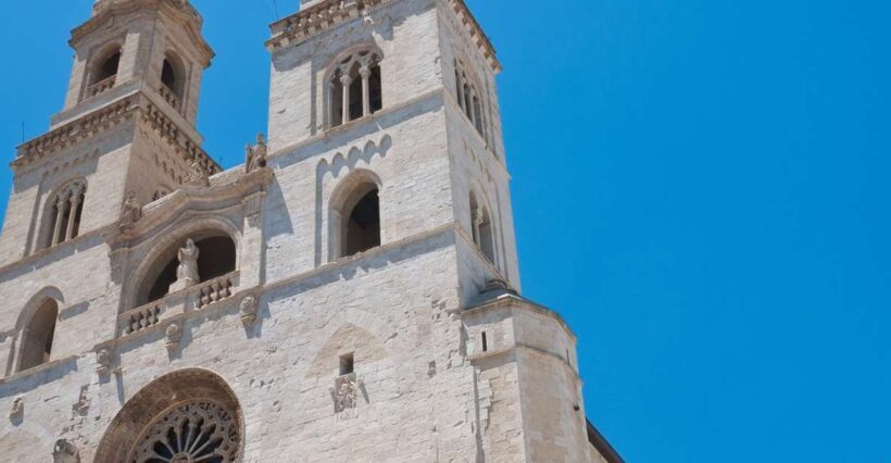 Altamura: Private Guided City Walking Tour - Analyzing the Value