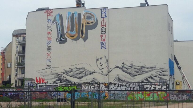 Alternative Berlin / Street art tour - Private group - Deep Dive into the Stops