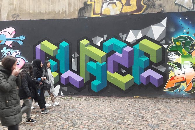 Alternative Hamburg Private Alternative Street Art Tour - The Value for Money