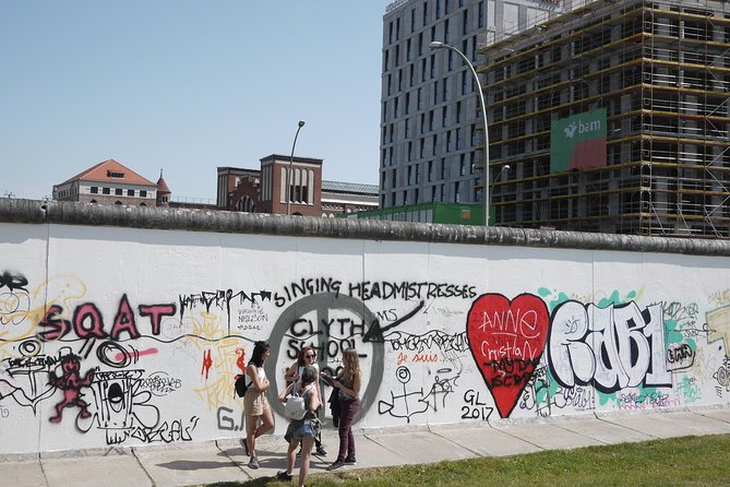 Alternative tour, History off the beaten path - Key Points