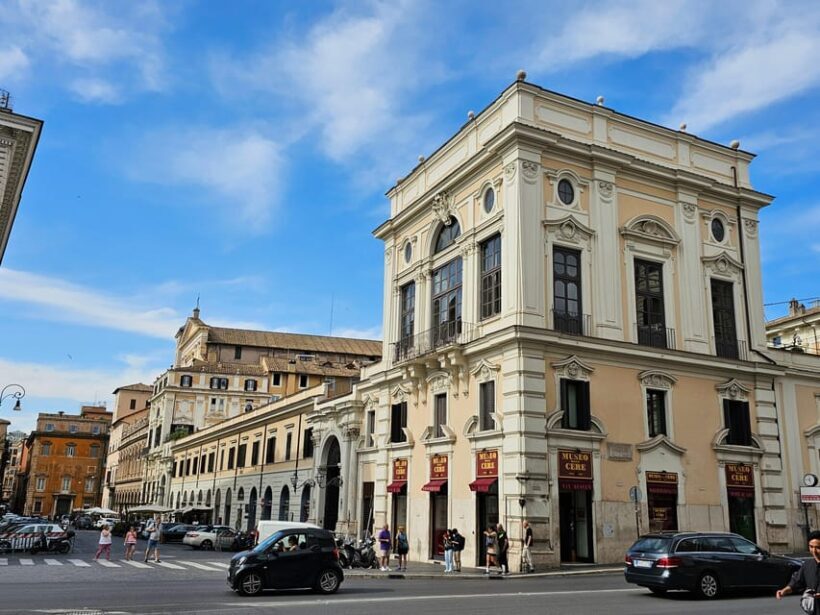 Alternative Walking Tour of Rome's City Center & Hidden Gems - Analyzing the Value