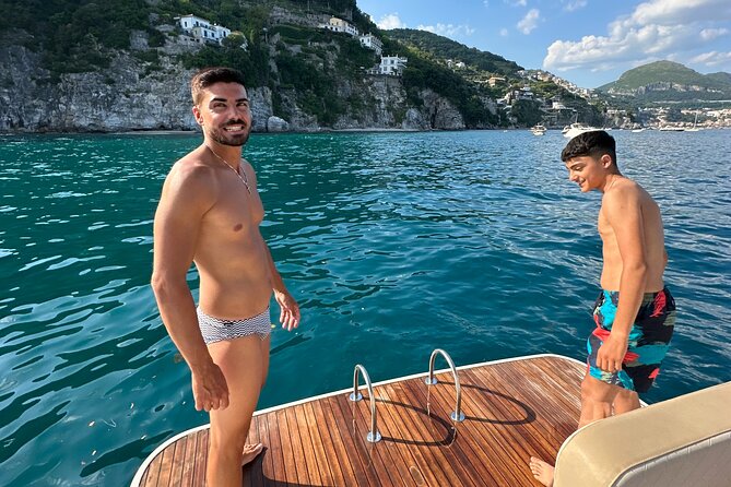 Amalfi Coast Boat Tour Small Group With Aperitif - Picturesque Villages: A Closer Look at Ravello, Positano, and Praiano