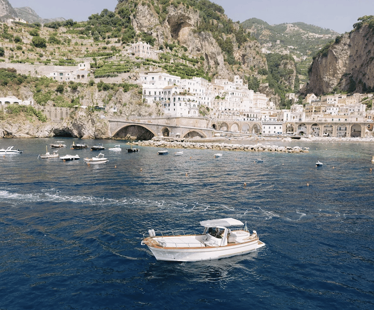 Amalfi Coast: Boat Tour with Drinks and Lunch - Key Points