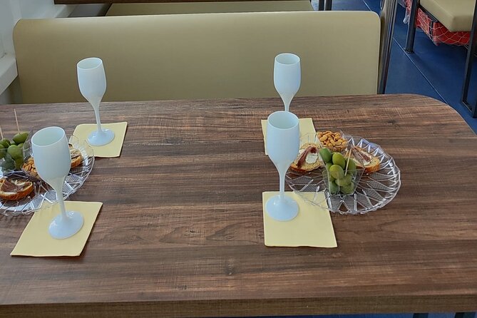 Amalfi Coast by Boat With Aperitif, Lunch and Sea Breaks - Customer Feedback and Experience