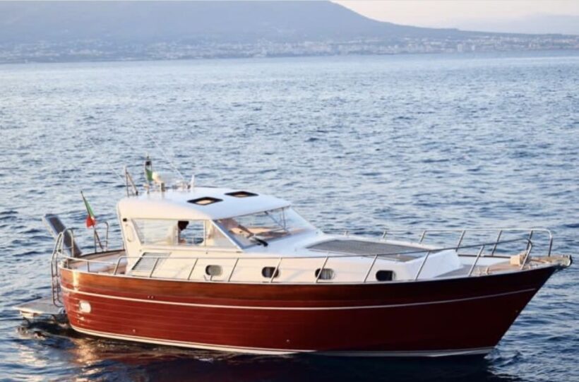 Amalfi Coast: Full Day Boat Tour Along The Coast - Analyzing the Value