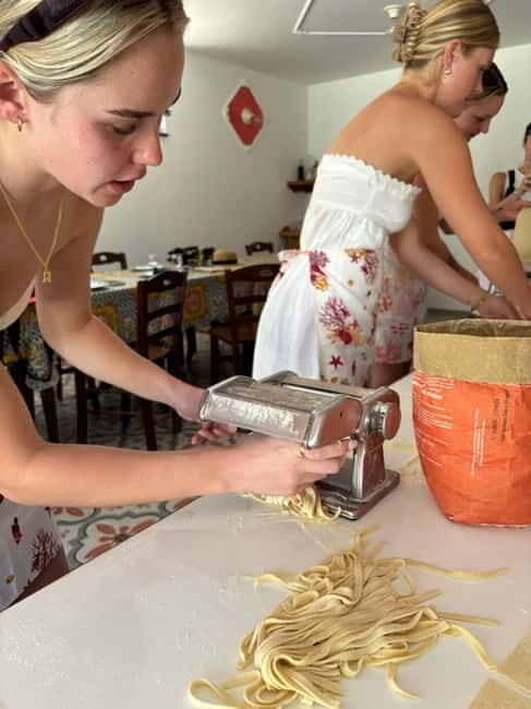 Amalfi Coast: Mozzarella, Pasta and Tiramisù Cooking Class - The Sum Up