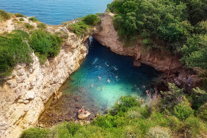 Amalfi Coast Private Boat Tour From Sorrento, Positano or Naples - Boat Specifications and Comfort