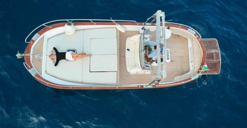 Amalfi Coast: Private Boat Trip with Prosecco and Snorkeling - Setting the Scene: An Authentic Coastal Adventure