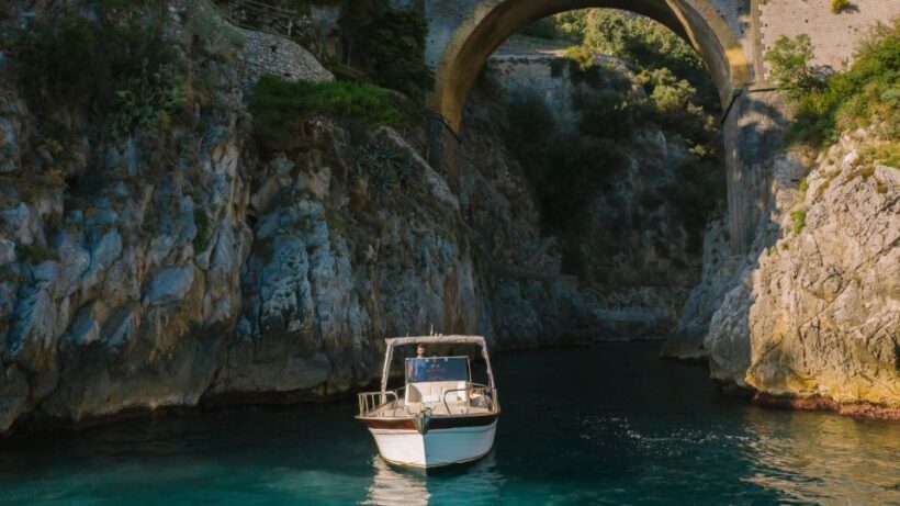 Amalfi Coast: Private Boat Trip with Prosecco and Snorkeling - Itinerary Breakdown: From Amalfi to Hidden Gems