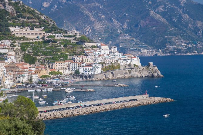 Amalfi Coast Private Driver to Ravello and Amalfi in Total Relax - Exploring the Charming Town of Amalfi
