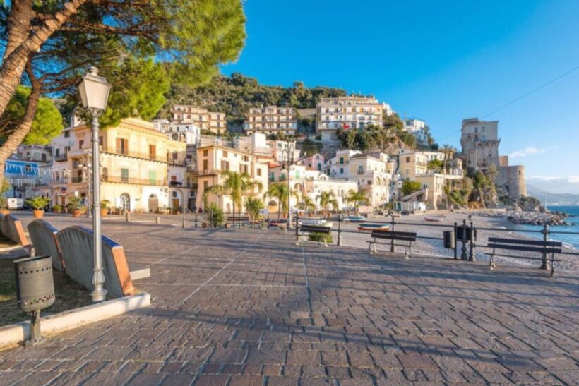 Amalfi Coast: Private Sunset Cruise with Dinner on Board - FAQ