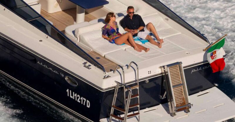 Amalfi coast private tour from sorrento on Itama 50 - Arriving in Amalfi: The Historic Heart