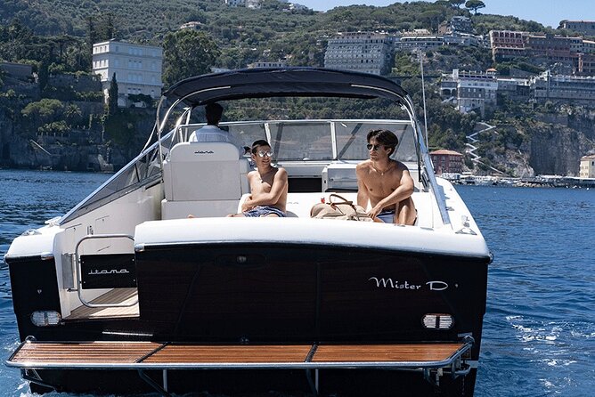 Amalfi Coast Private Yacht Tour From Sorrento, Positano & Capri - Pickup and Meeting Arrangements