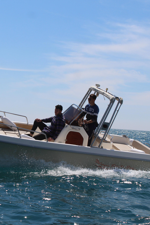 Amalfi coast: Rent boat in Salerno without license - FAQ