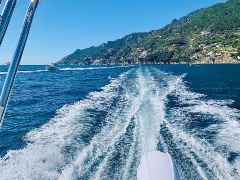 Amalfi coast: Rent boats in Salerno without license - Navigating the Itinerary