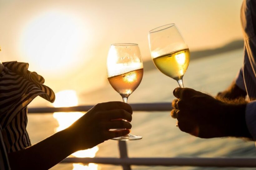Amalfi Coast: Romantic Cruise & Aperitif - FAQ