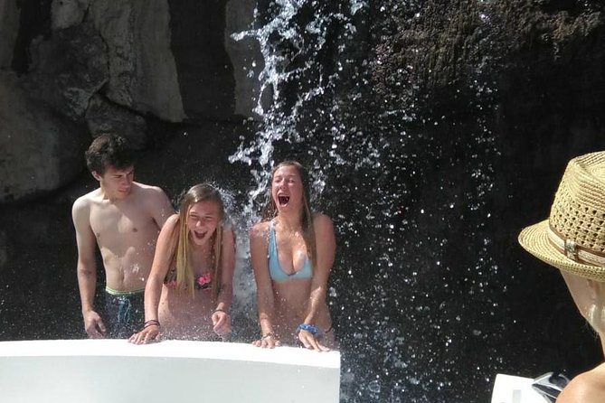 Amalfi Coast Small Group Day Boat Tour With Limoncello Onboard - Discover Charming Coastal Towns