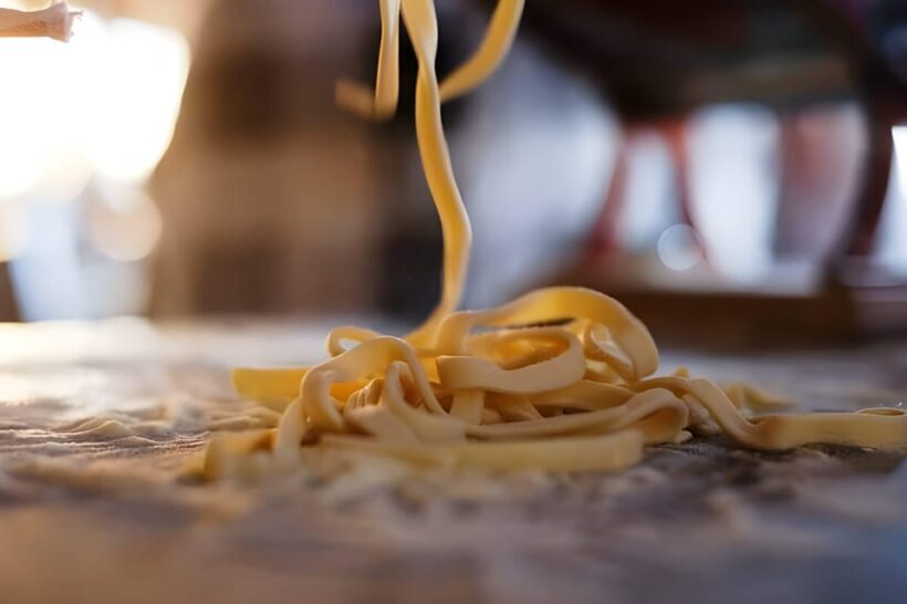 Amalfi: Learn how to make pasta, mozzarella and tiramisù! - Learning to Make Tiramisù, Mozzarella, and Pasta