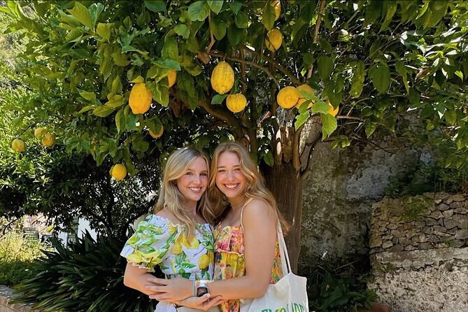 Amalfi Lemon Tour & Tasting in the Historical Garden - Sampling Homemade Lemon Delicacies