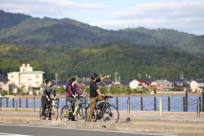 Amanohashidate Sand Bar & Culture E-Bike Tour - Experiencing a Traditional Shrine