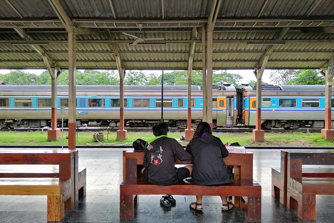 Amazing 1 day Private Tour to visit Lampang Province by train - FAQ