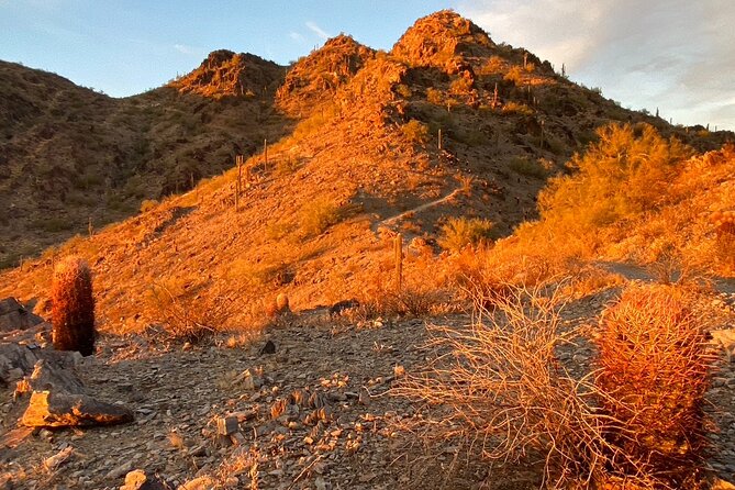 Amazing 2-Hour Guided Hiking Adventure in Phoenix, Arizona - Included Amenities for Participants