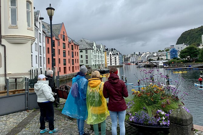 Amazing City Walk in Ålesund Review - Flexibility in Scheduling and Accessibility